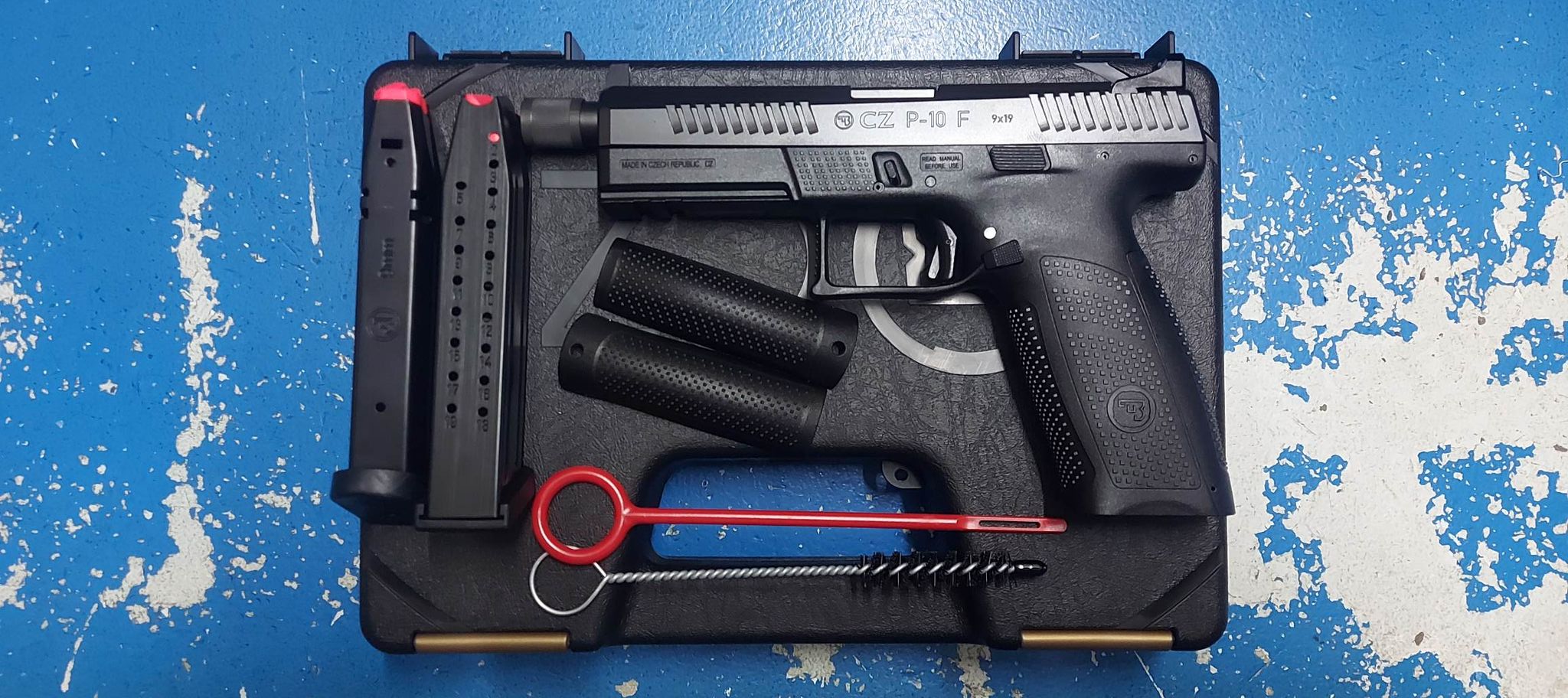 PISTOL CZ MODEL "P-10 F" (SR) Cal. 9MM., Fiberglass-reinforced polymer Frame., SFDA, 5.2"bbl. 1/ ...